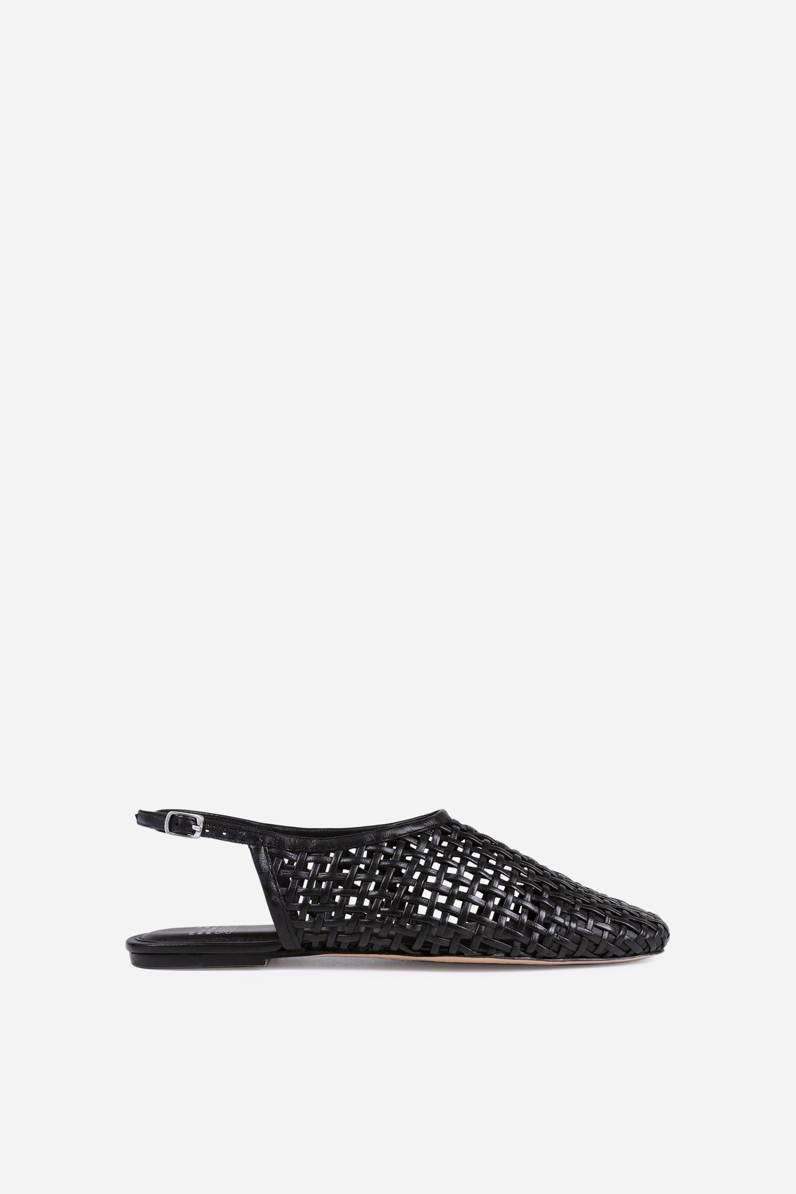 Buying low shoes? - FRE-YAA | BRONX Shoes